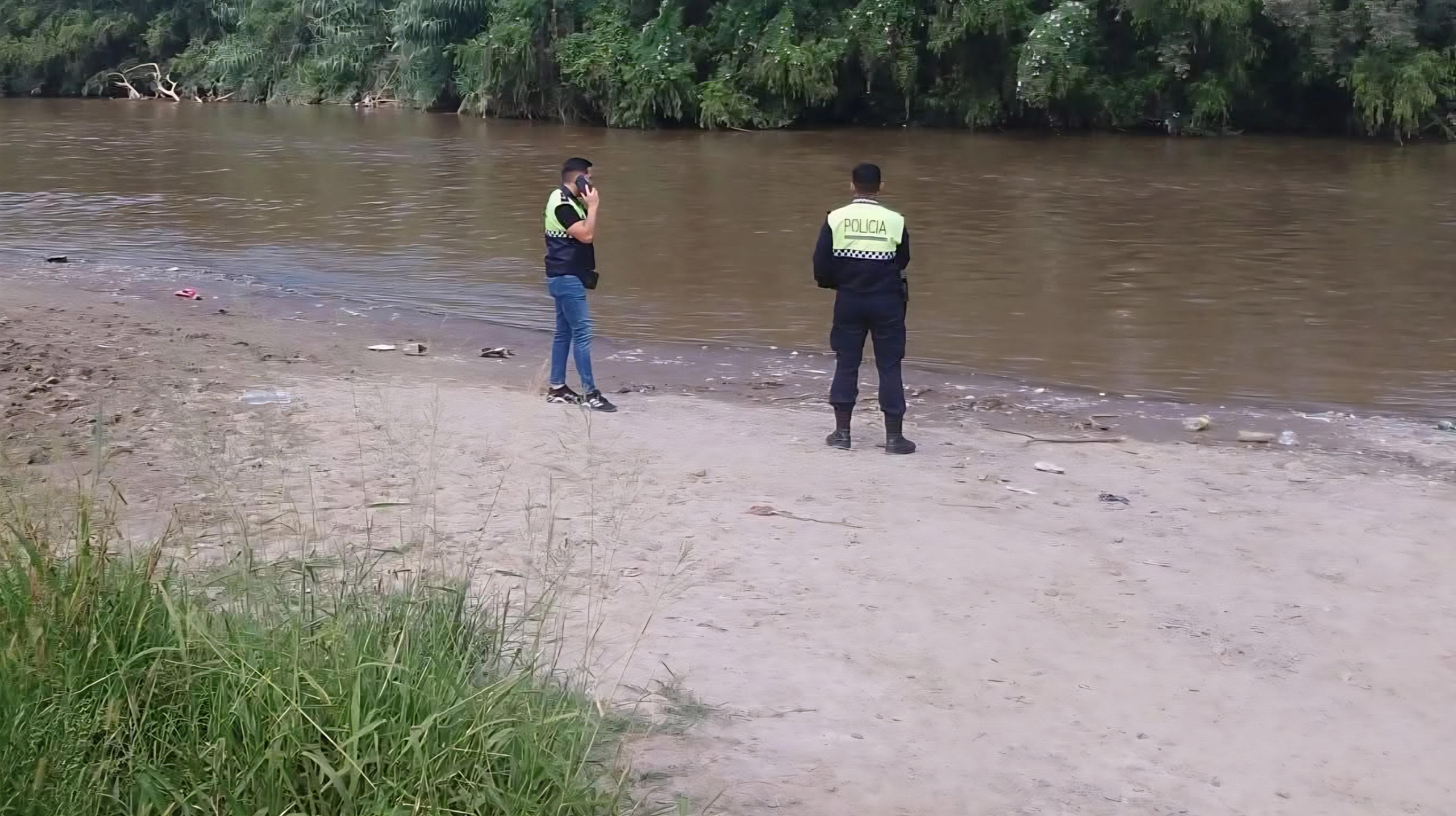 Tucumán: un menor de edad habría sido arrastrado por un río y continúa ...