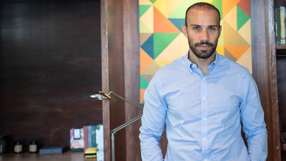 Cambio de gobierno: "El nivel intelectual de Milei es superior al de ...